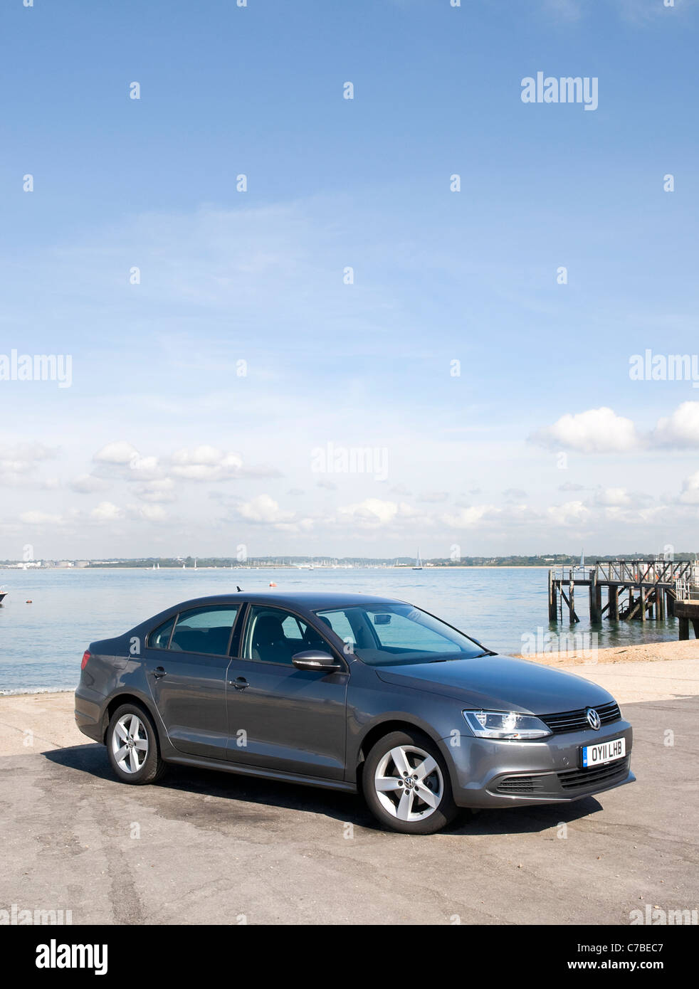 2011 Volkswagen Jetta 1.6 TDi Blue Motion Stock Photo - Alamy