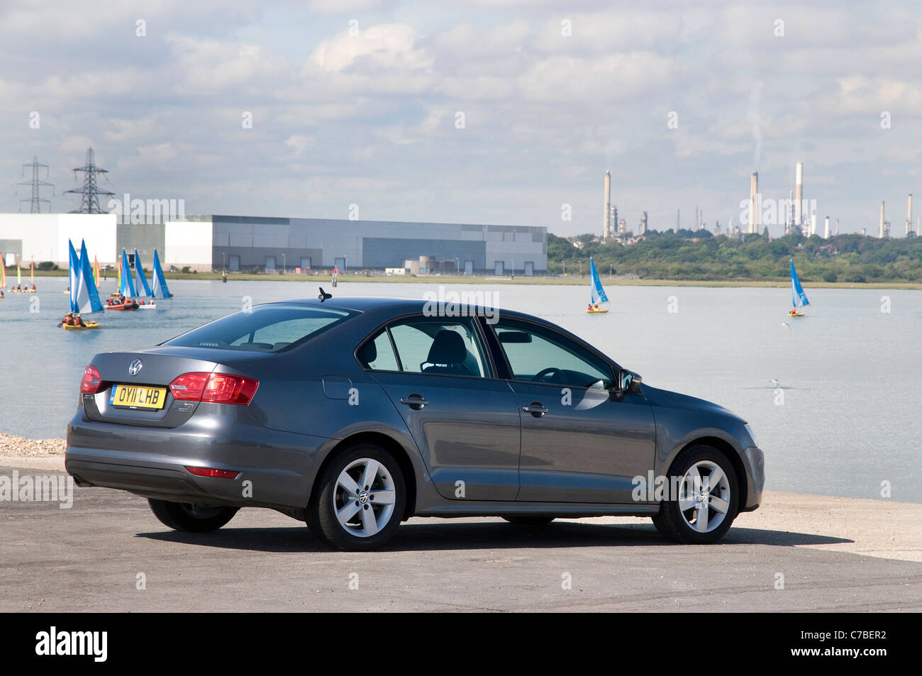 2011 Volkswagen Jetta 1.6 TDi Blue Motion Stock Photo - Alamy
