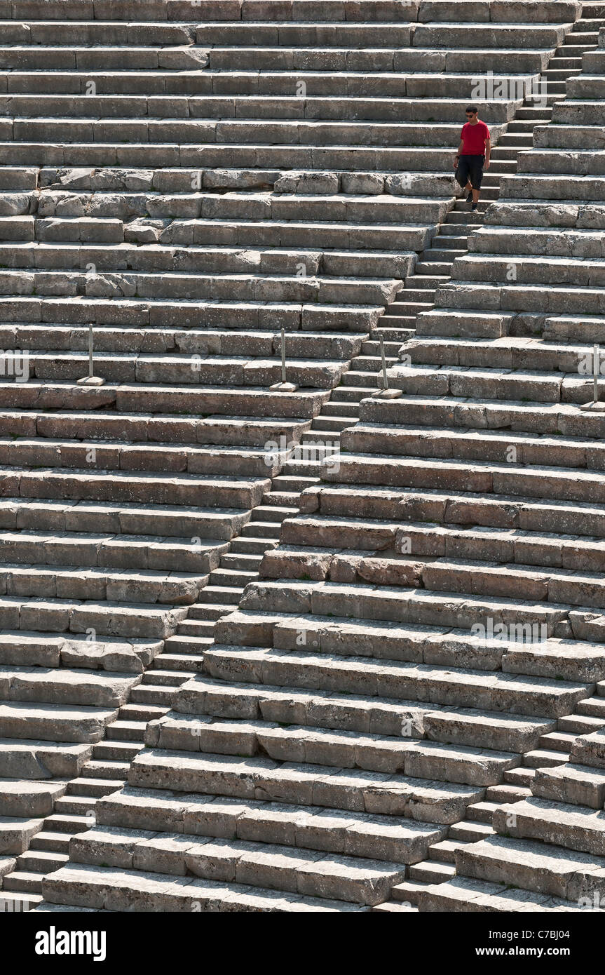 Epidaurus ancient theatre greece hi-res stock photography and images ...