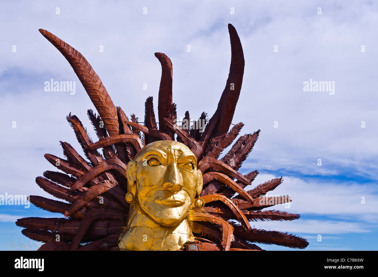 Metal indian head sculpture by Ricardo Breceda at Galleta Meadows ...