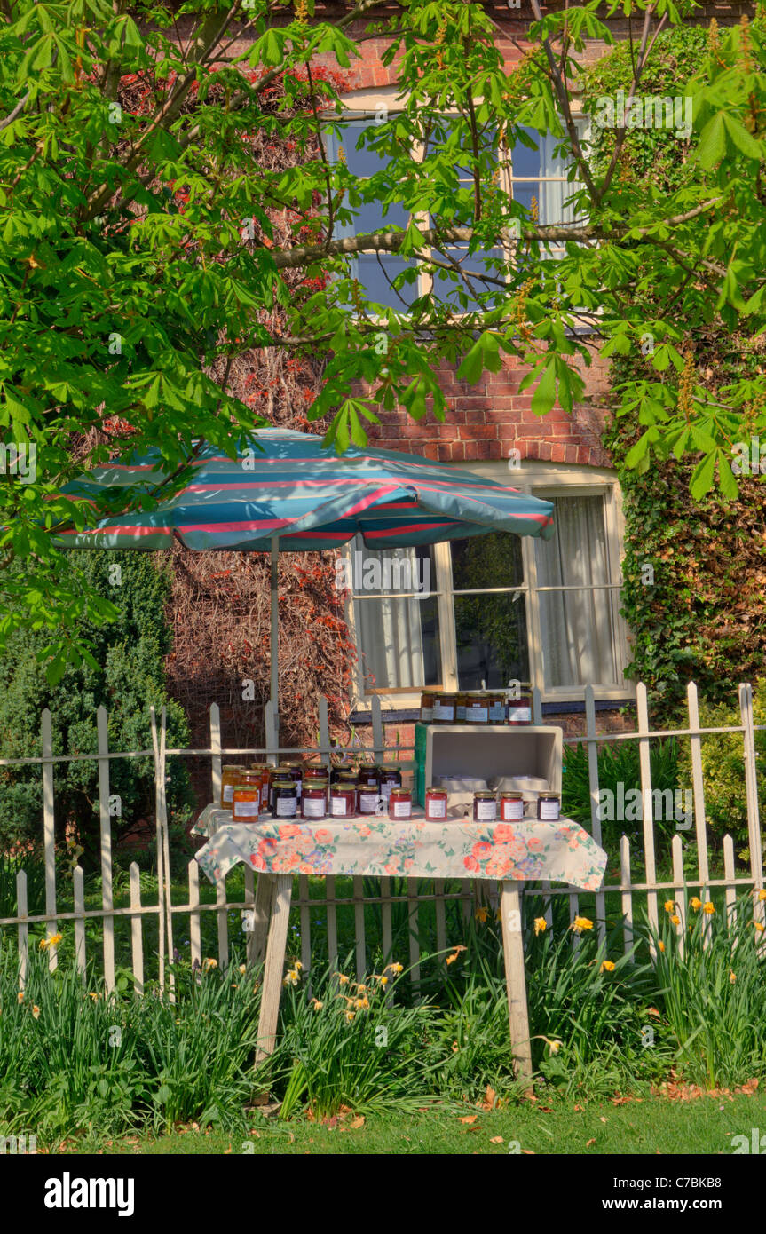 Emley castle hi-res stock photography and images - Alamy