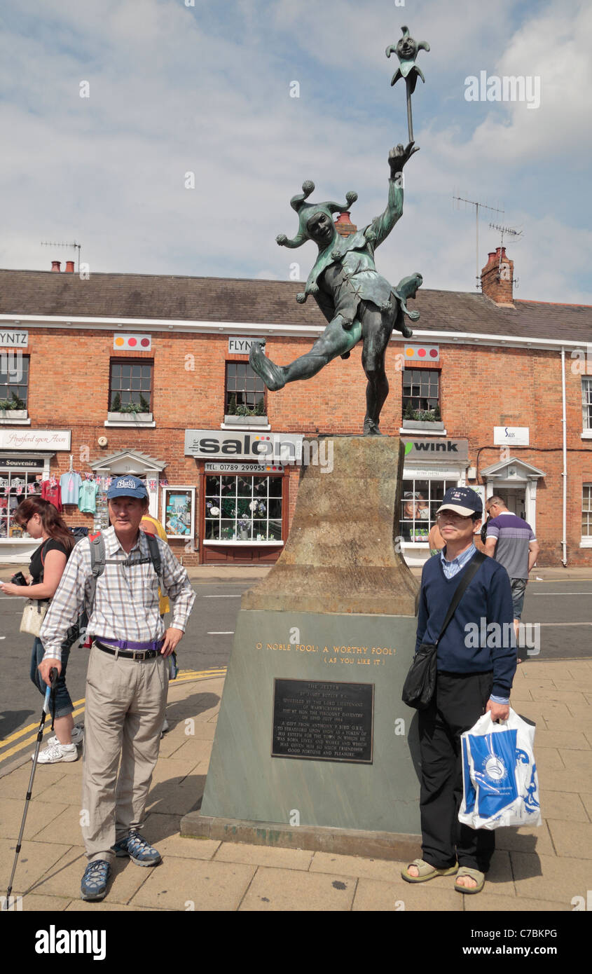 Jester statue stratford upon avon High Resolution Stock Photography and ...