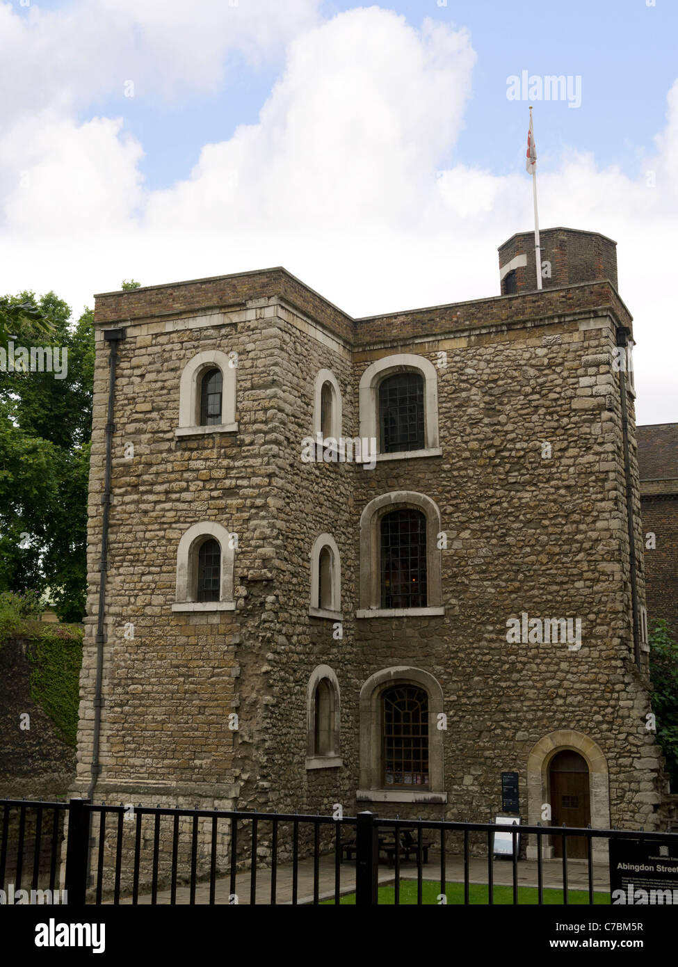 Jewel tower, palace of westminster hi-res stock photography and images ...