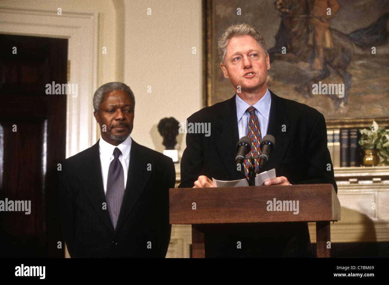 US President Bill Clinton during a joint press conference with UN ...