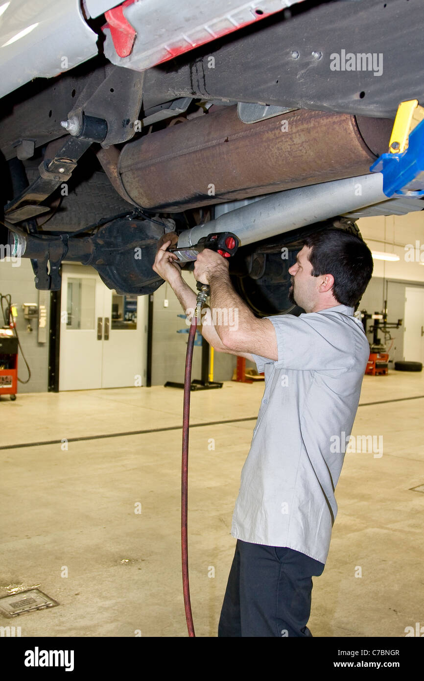 Mechanic transmission hi-res stock photography and images - Alamy