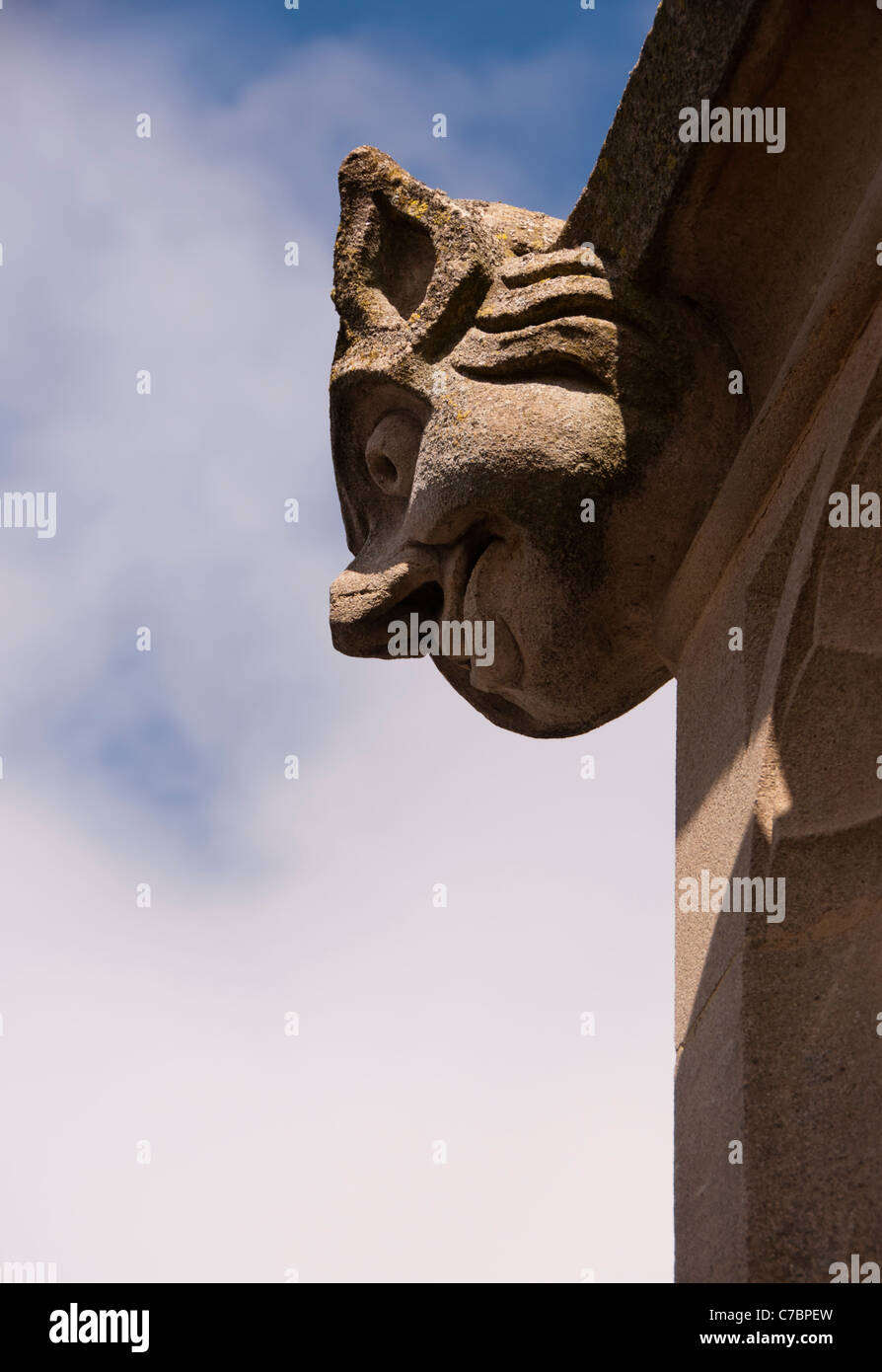 Stone Carving Grotesque Gargoyle Stock Photos & Stone Carving Grotesque ...