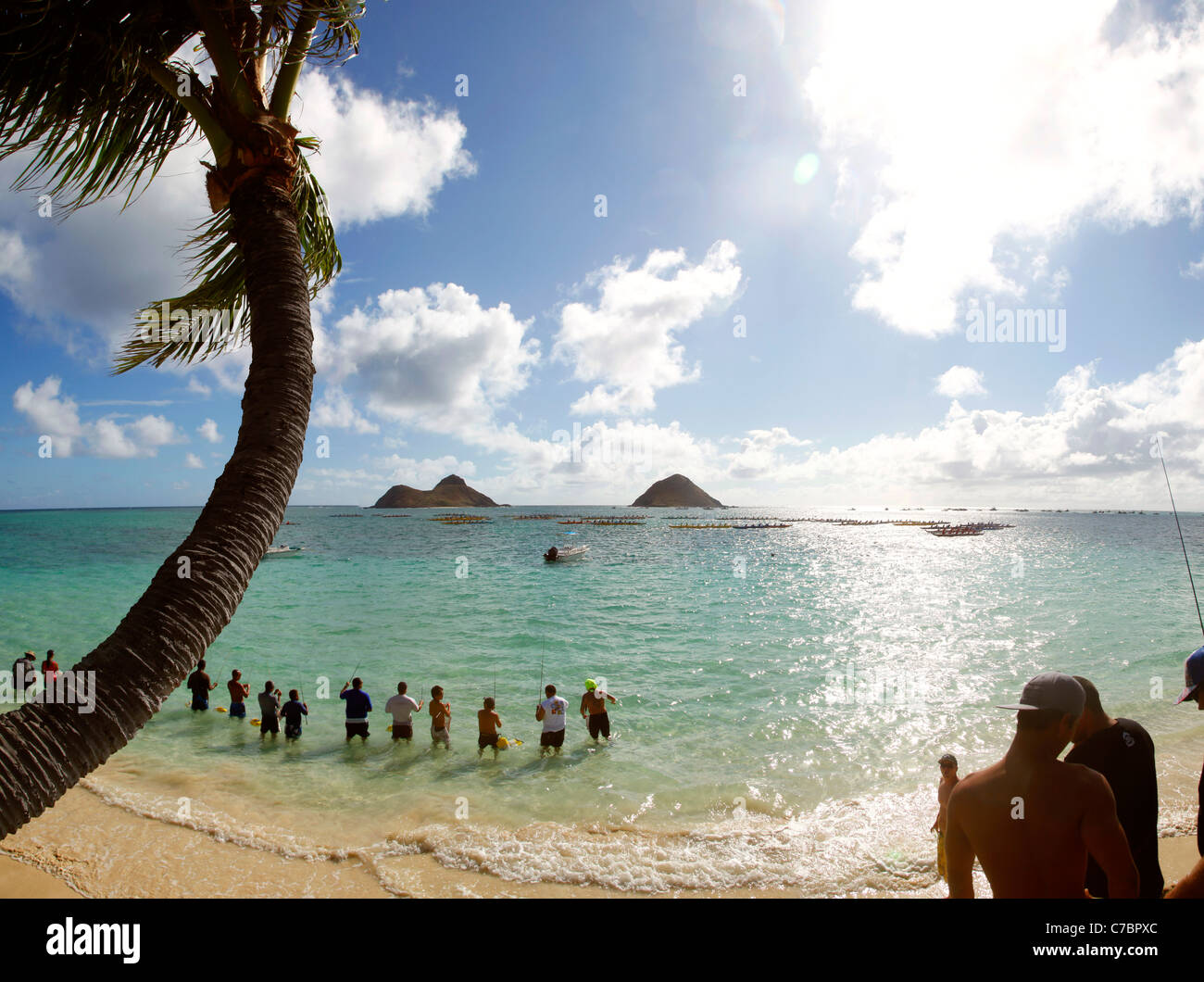 Oama Fishing, Mokulua Islands, Lanikai, Oahu, Hawaii Stock Photo - Alamy