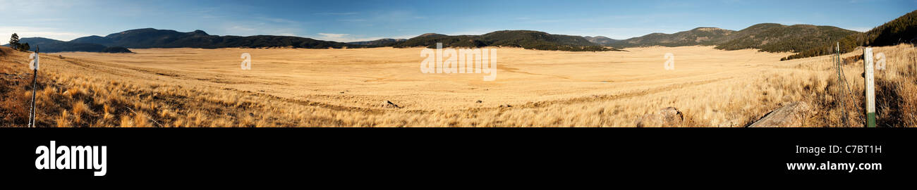 Caldera valley hi-res stock photography and images - Alamy