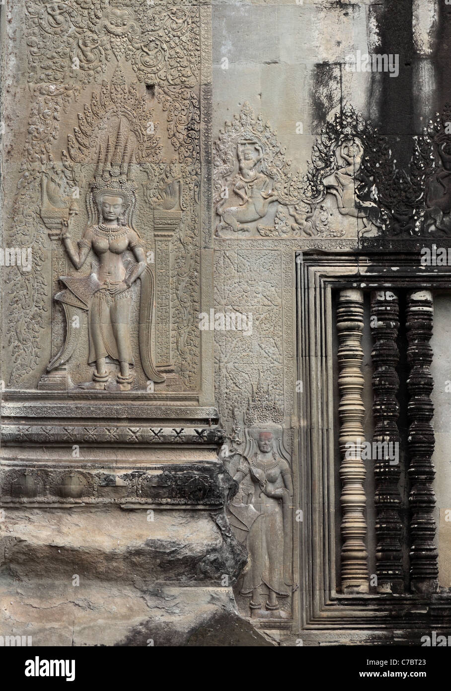 Carvings at Angkor Wat, Cambodia Stock Photo - Alamy