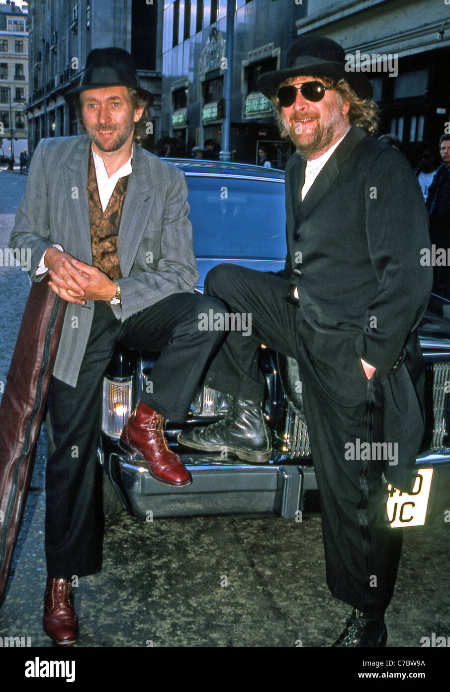 CHAS AND DAVE pub-rock duo about 1980 with Chas Hodges at right and ...