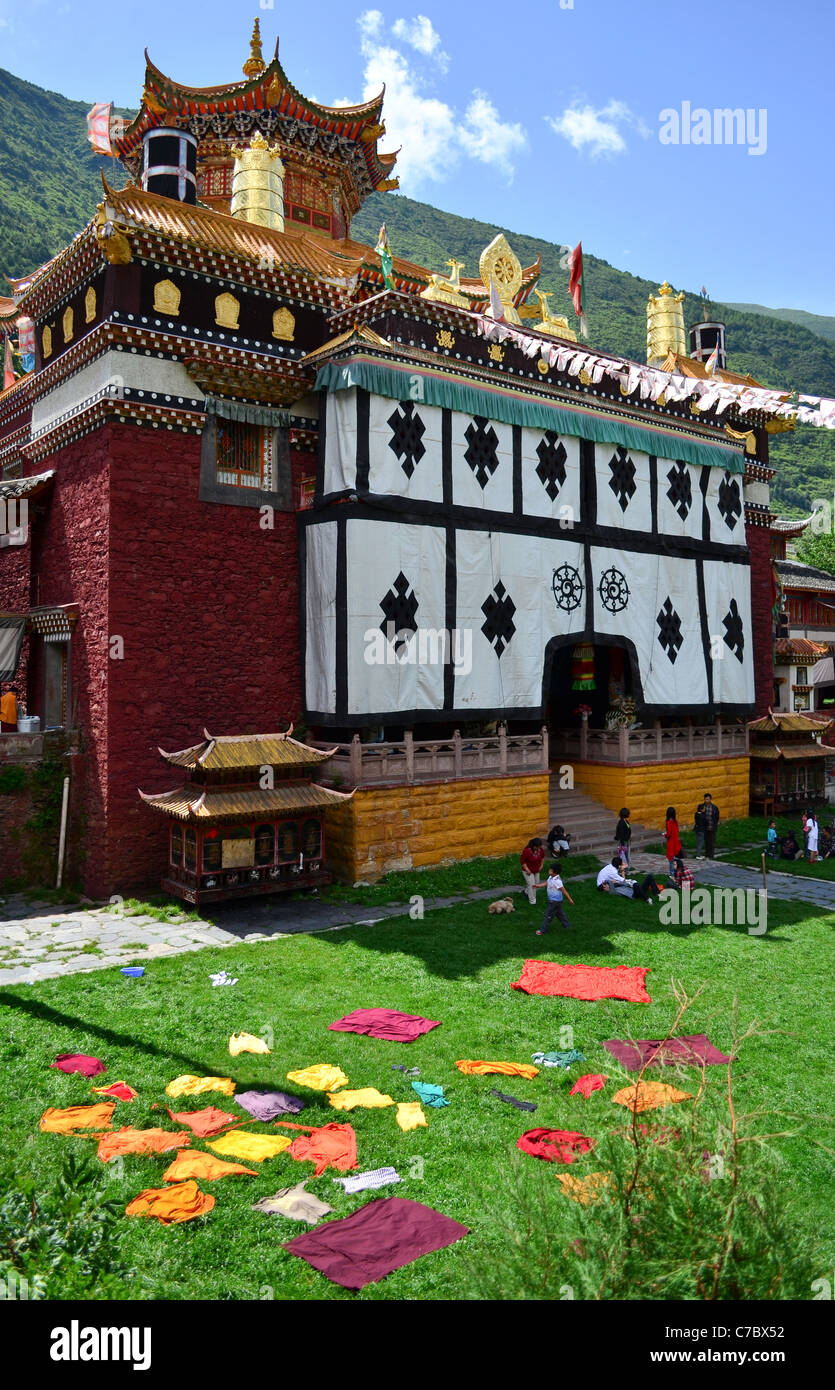 Kanding hi-res stock photography and images - Alamy