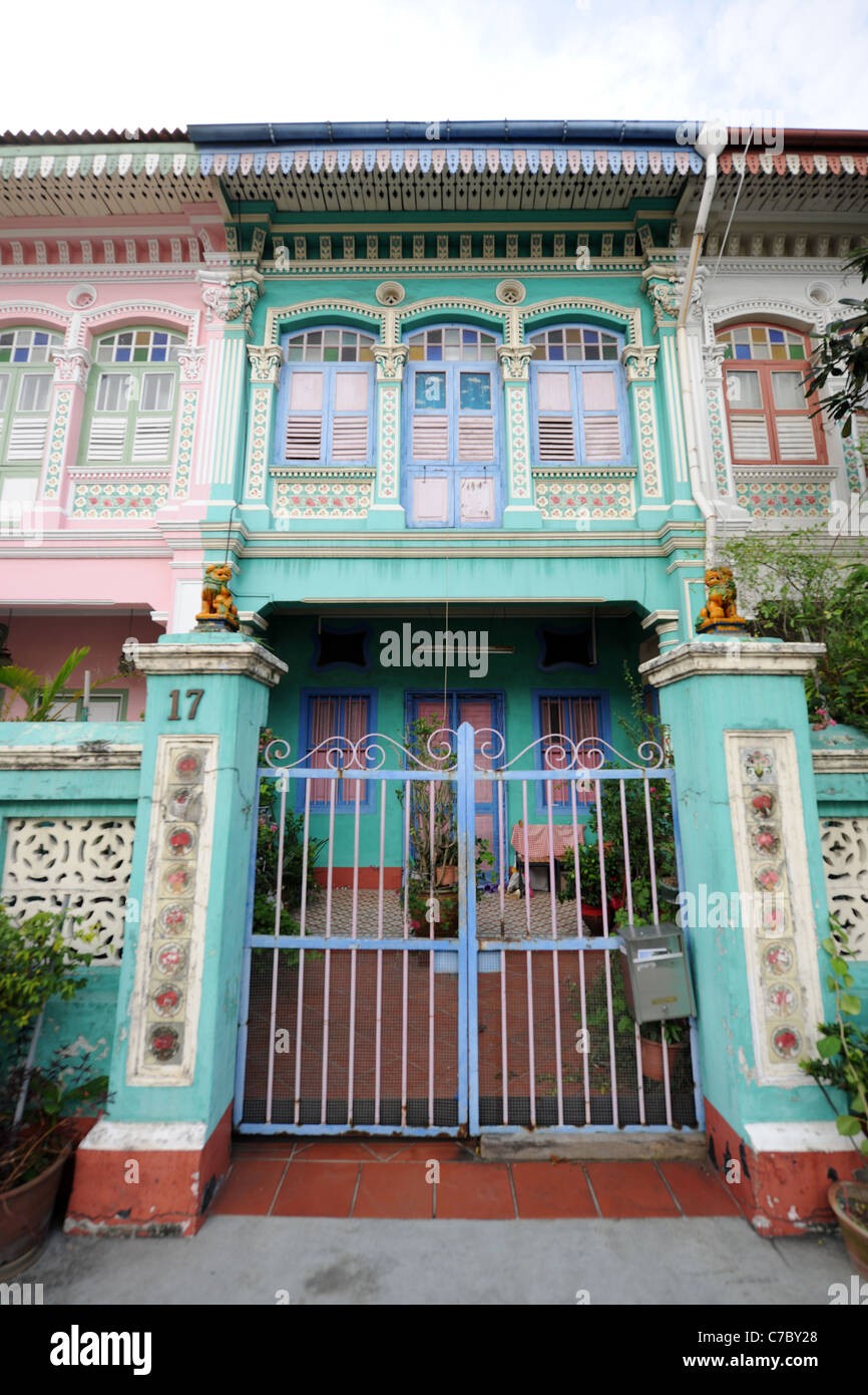 Peranakan style architecture singapore hi-res stock photography and ...