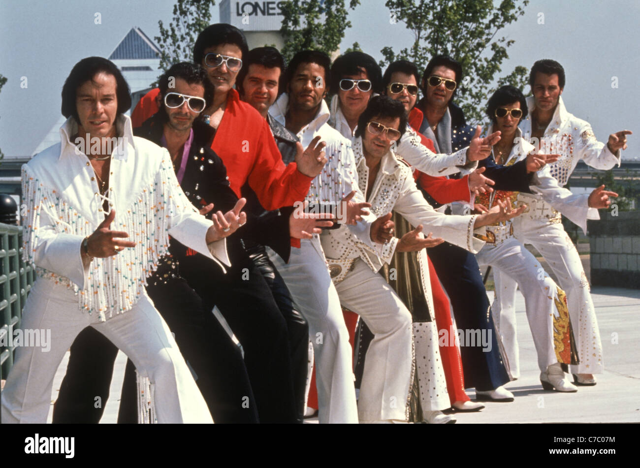 Imitadores De Elvis Presley JOE LEWIS ELVIS TRIBUTE BAND, Mejor