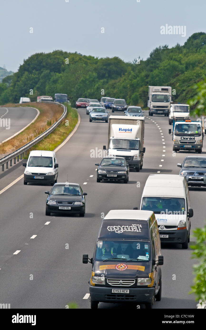 Car trucks van lorries hi-res stock photography and images - Alamy