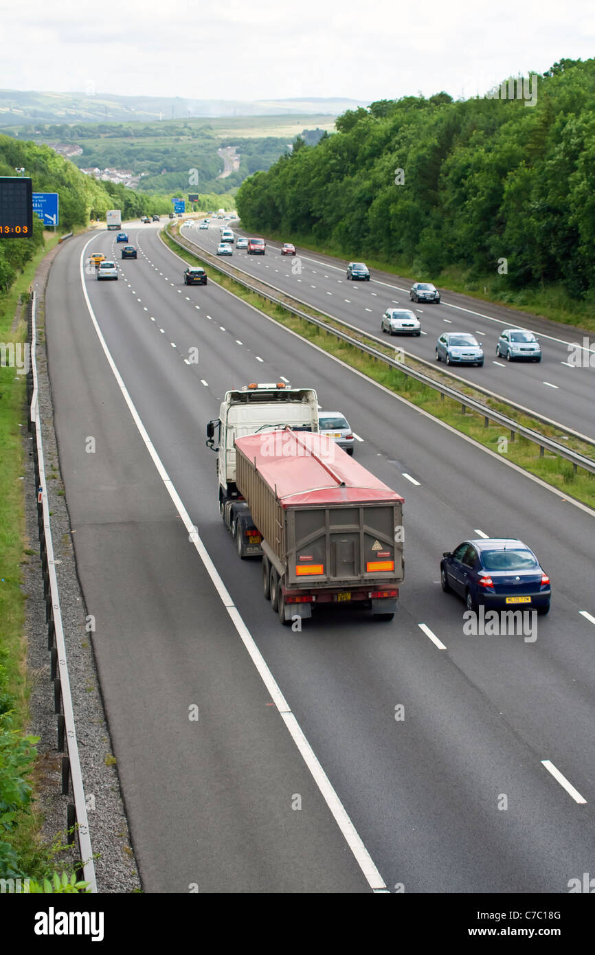 Car trucks van lorries hi-res stock photography and images - Alamy