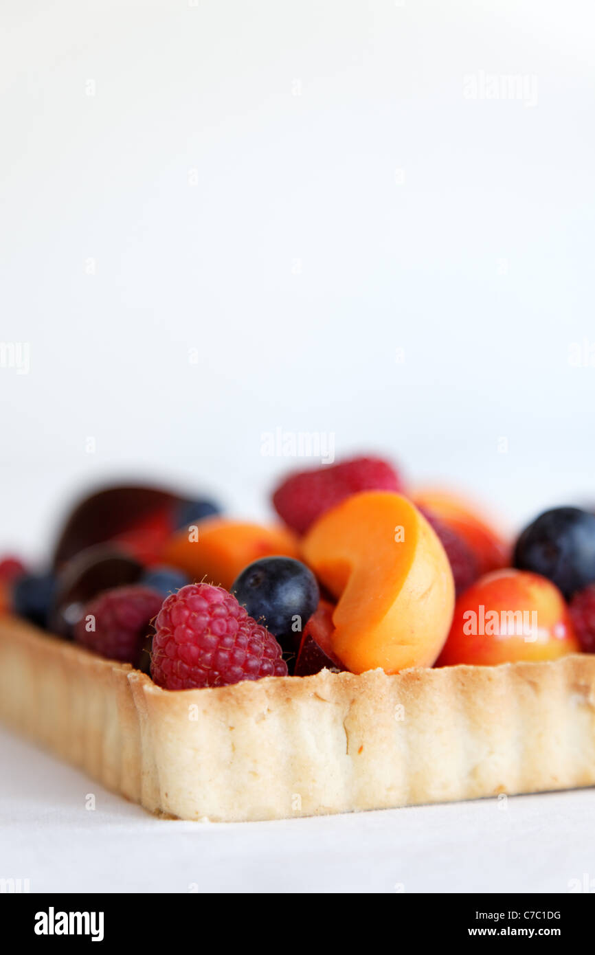 Fresh fruit tart, by pastry chef Laurie Pfalzer, Pastry Craft Stock ...