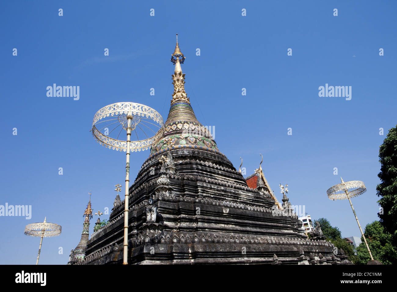 Chetawan temple hi-res stock photography and images - Alamy