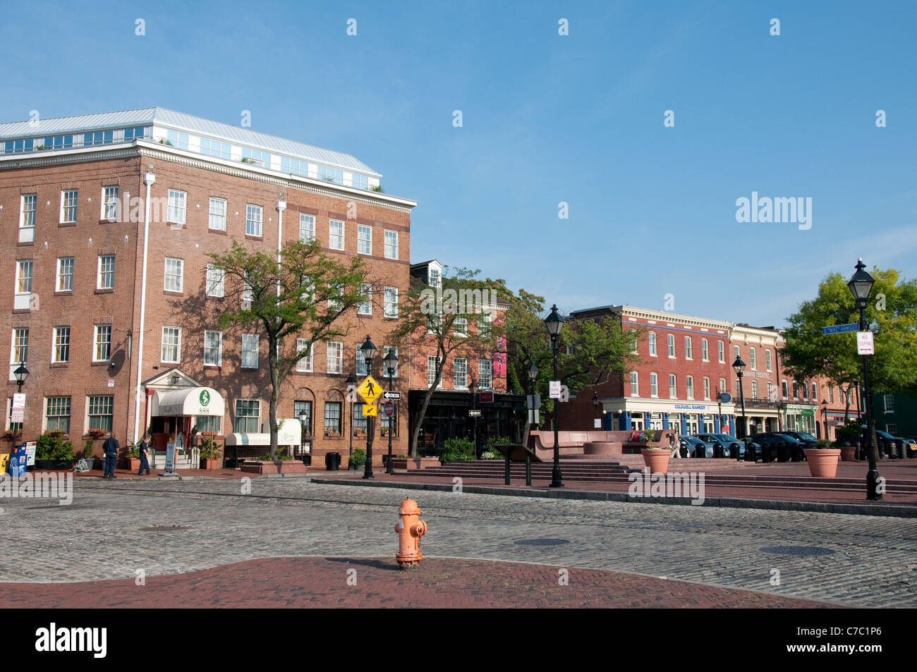 Baltimore city streets hi-res stock photography and images - Alamy