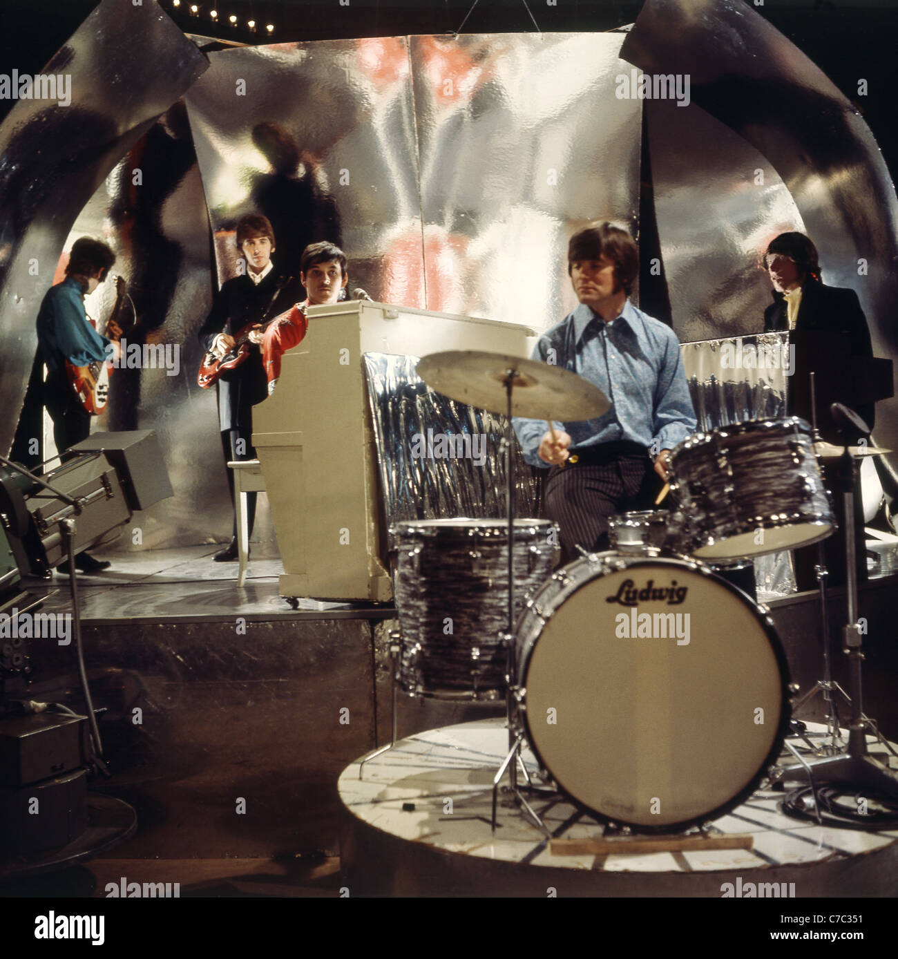 PROCOL HARUM in 1967. From l: Keith Reid, Dave Knights, Gary Brooker ...