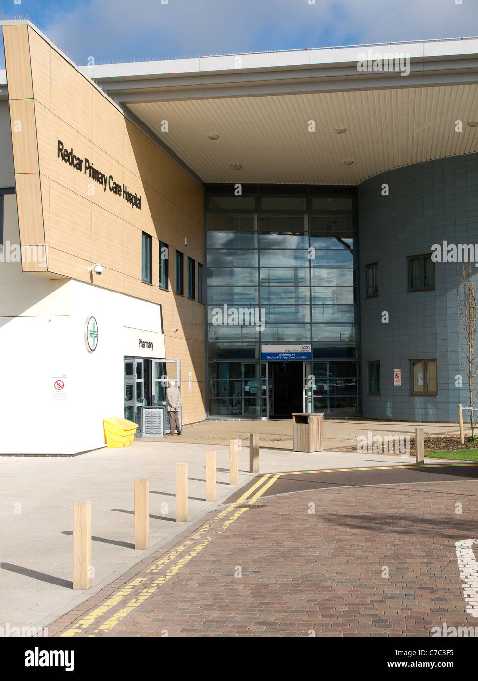 Newly built small primary care hospital Redcar Cleveland Stock Photo ...