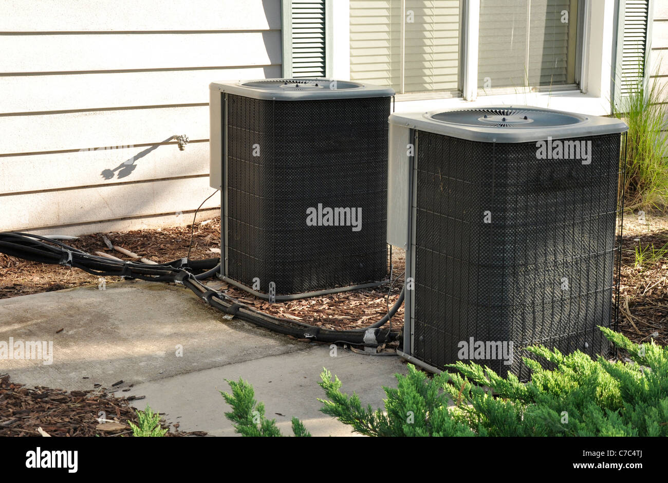Central air conditioning system hi-res stock photography and images - Alamy