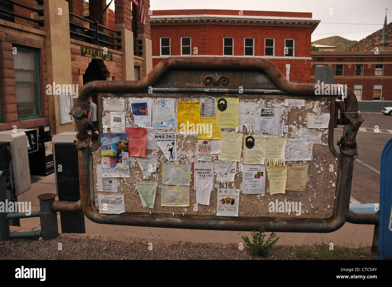 Community board hi-res stock photography and images - Alamy