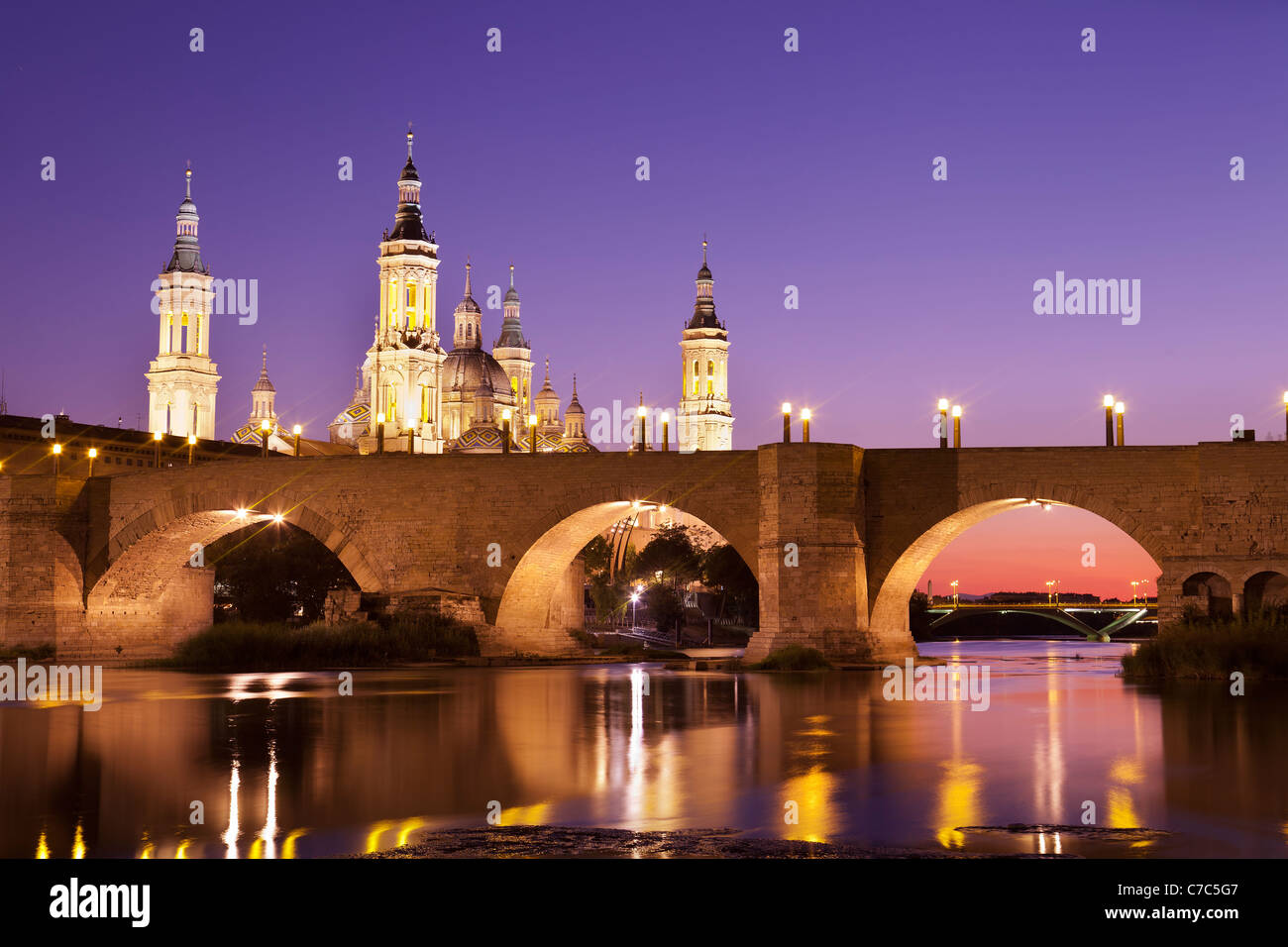 Pilar basilica cathedral church hi-res stock photography and images - Alamy