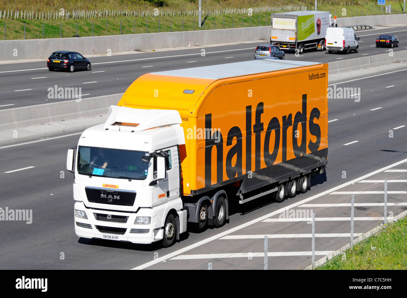 Dhl Truck High Resolution Stock Photography and Images - Alamy