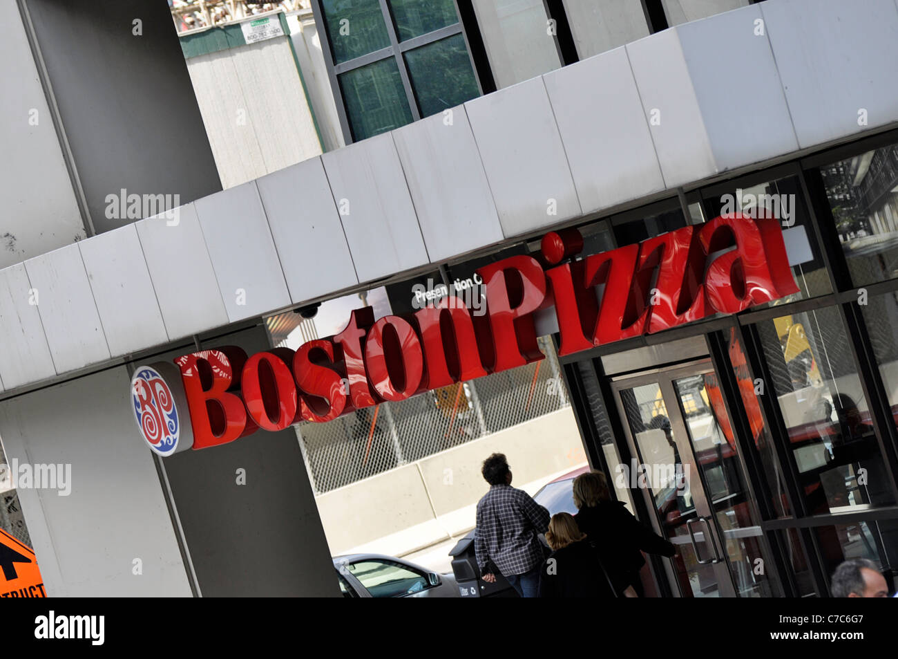 Boston pizza hi-res stock photography and images - Alamy