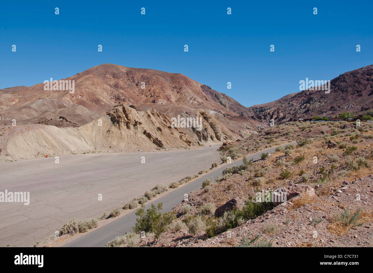 Mojave Desert and Mountains, California, USA Stock Photo - Alamy