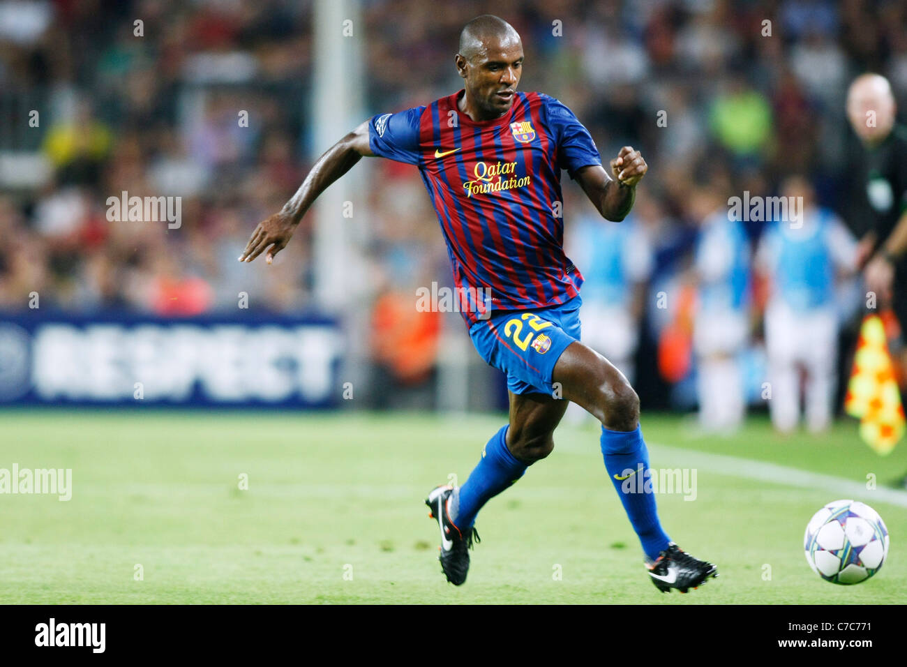 Eric Abidal Praying