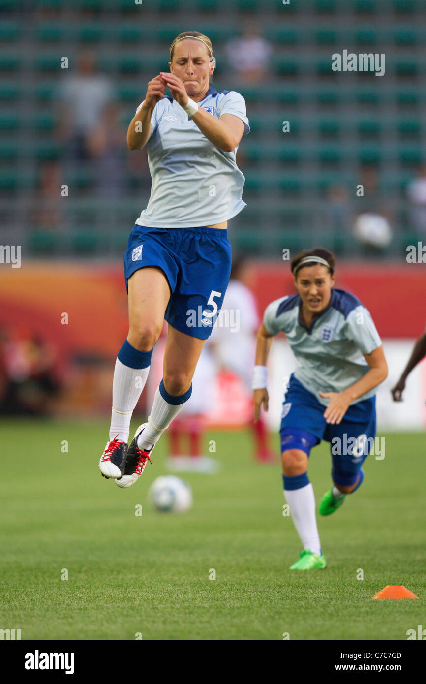 England womens football team hi-res stock photography and images - Alamy