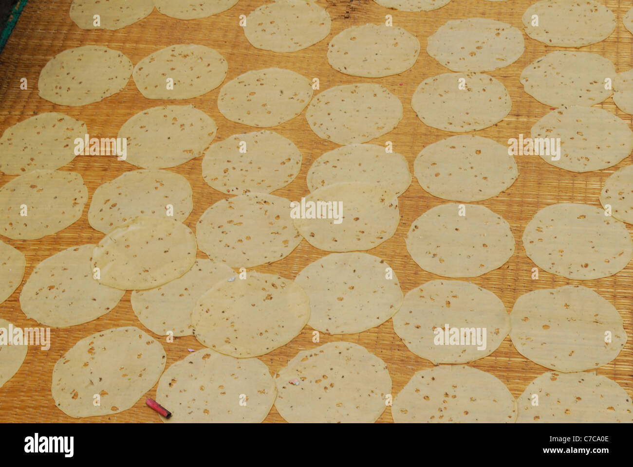 Papad hi-res stock photography and images - Alamy
