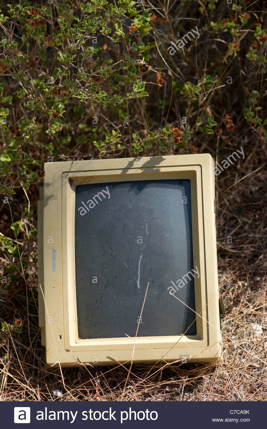 Pile Discarded Computers Stock Photos & Pile Discarded Computers Stock ...