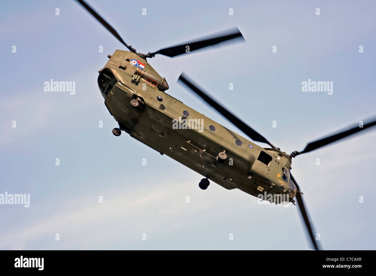 Chinook twin rotor helicopter hi-res stock photography and images - Alamy