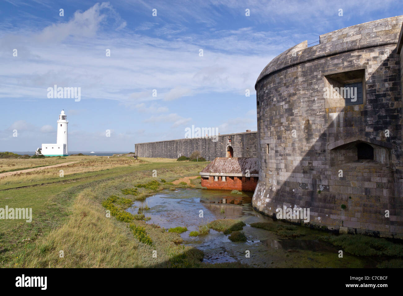 Hurst Castle walls And Hurst Point Lighthouse at Western entrance to ...