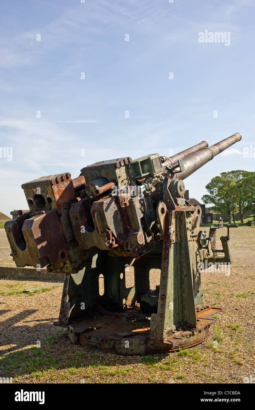 Breech mechanism hi-res stock photography and images - Alamy