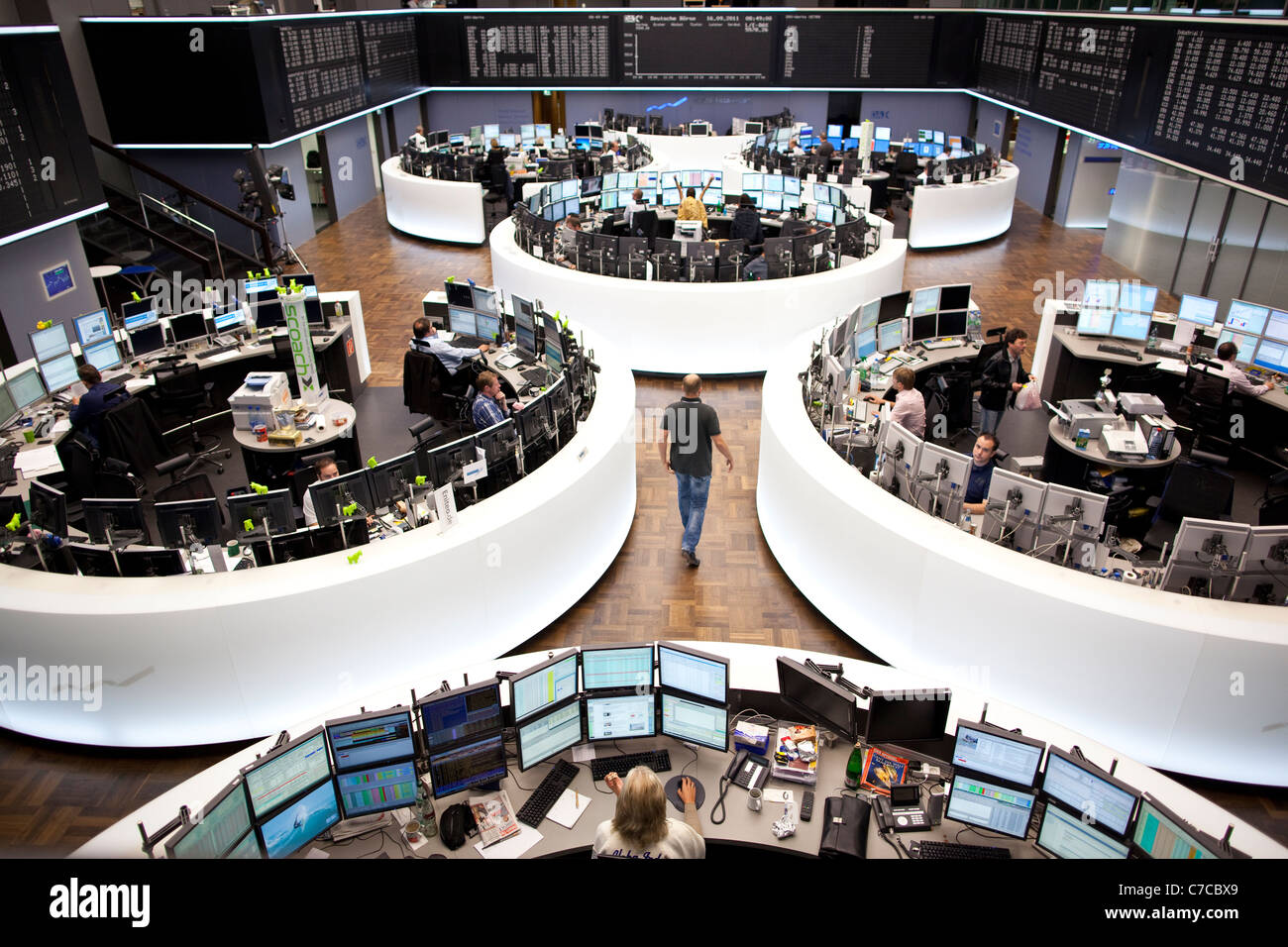Frankfurt stock exchange hi-res stock photography and images - Alamy
