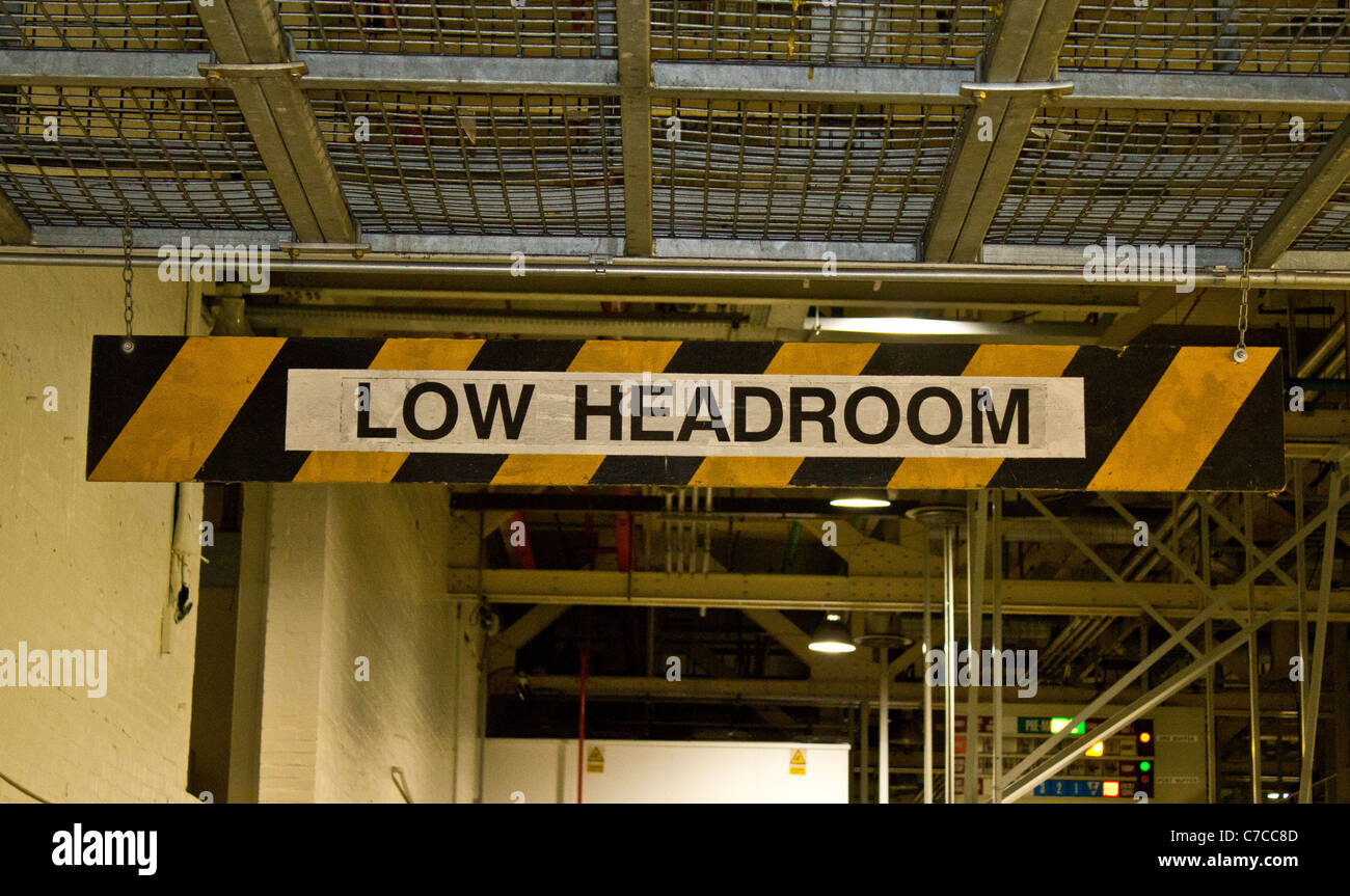 Headroom hi-res stock photography and images - Alamy