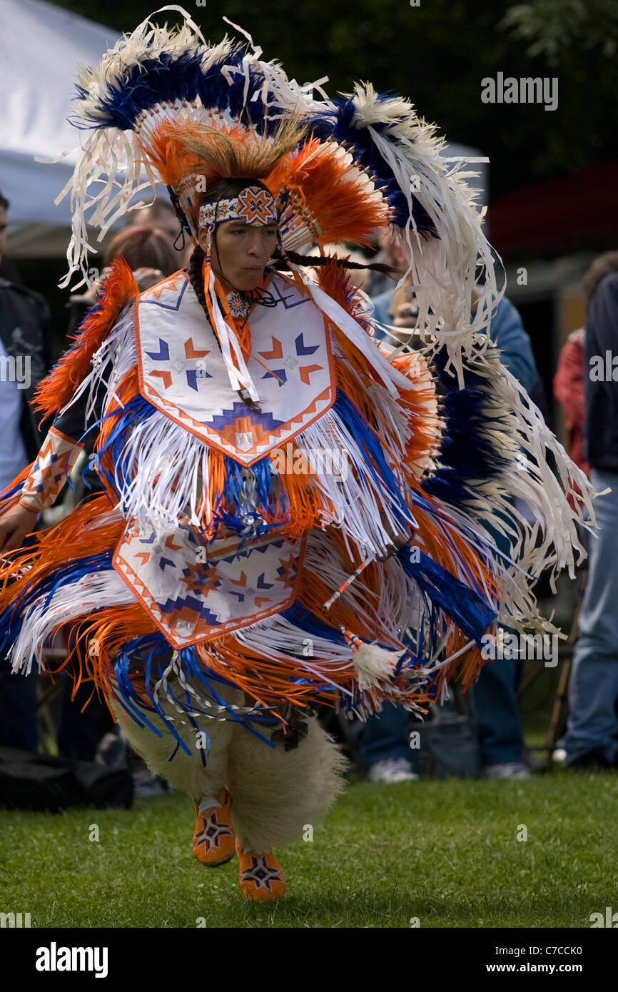 London, Canada - September 17, 2011: A First Nations Canadian wearing ...