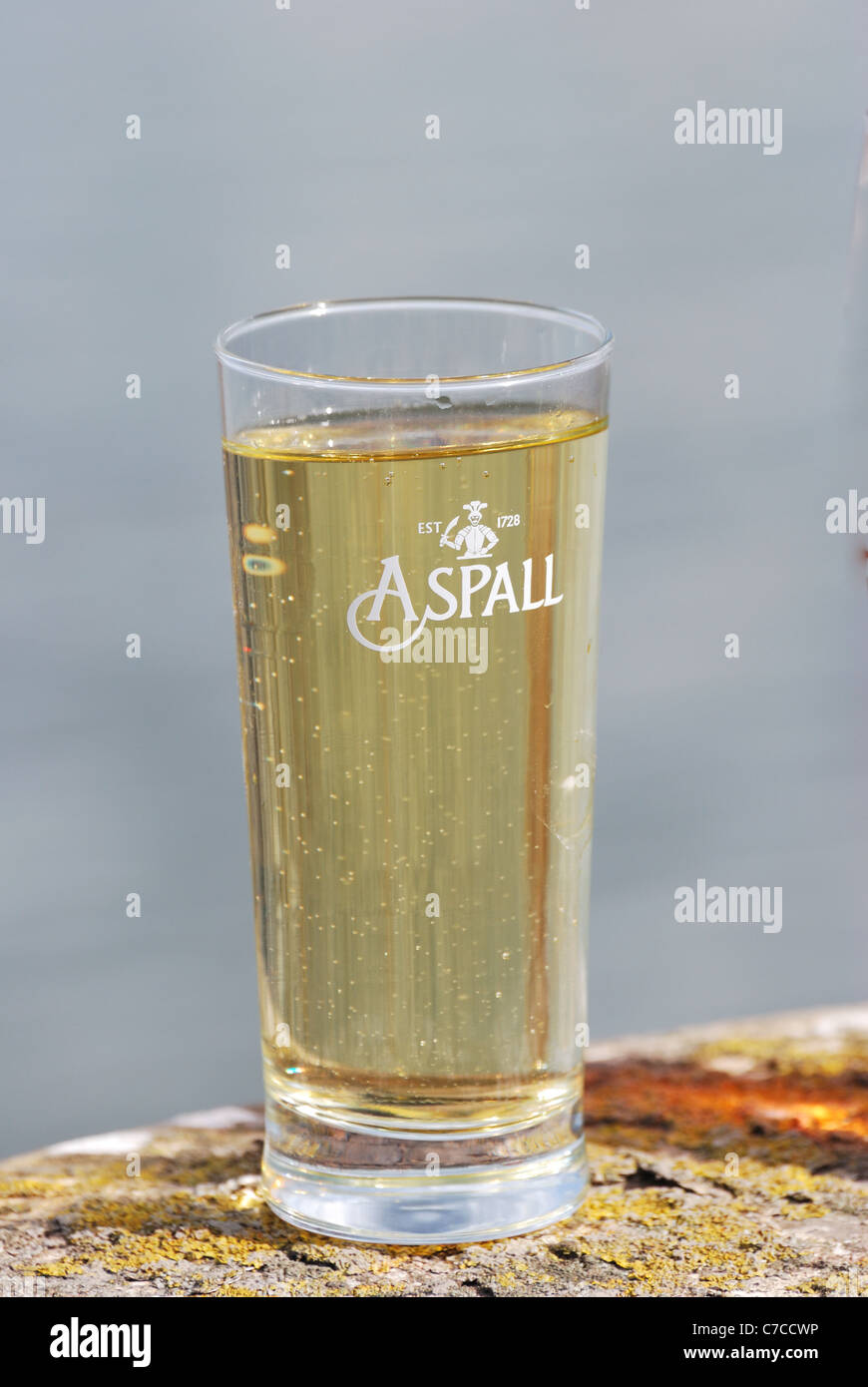 Glass of Apall cider Stock Photo - Alamy