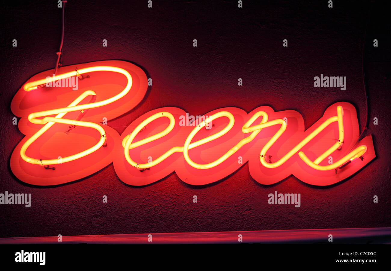 Neon beer signs hi-res stock photography and images - Alamy