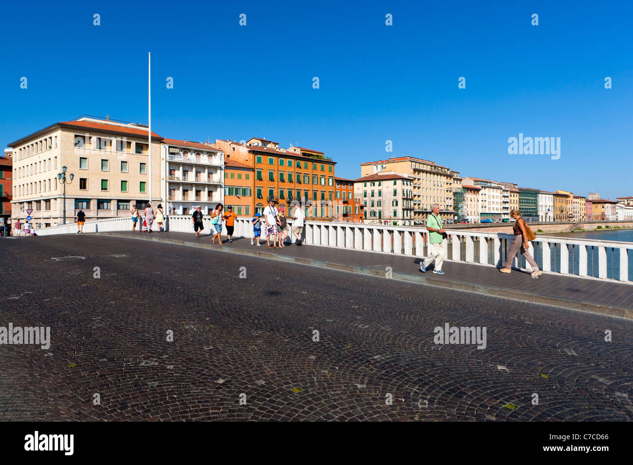 Pisa italy bridge hi-res stock photography and images - Alamy