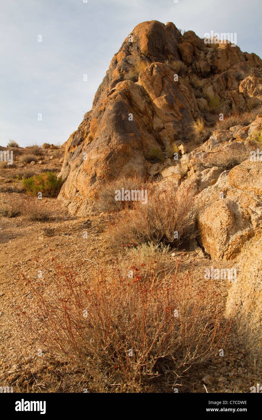 Rugged desert landscape of Alabama Hills outside Lone Pine, California ...