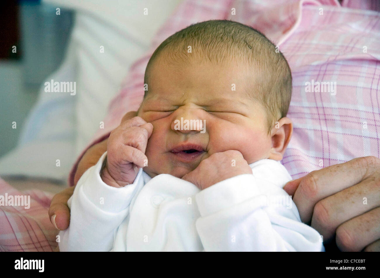 Scrunched up face hi-res stock photography and images - Alamy