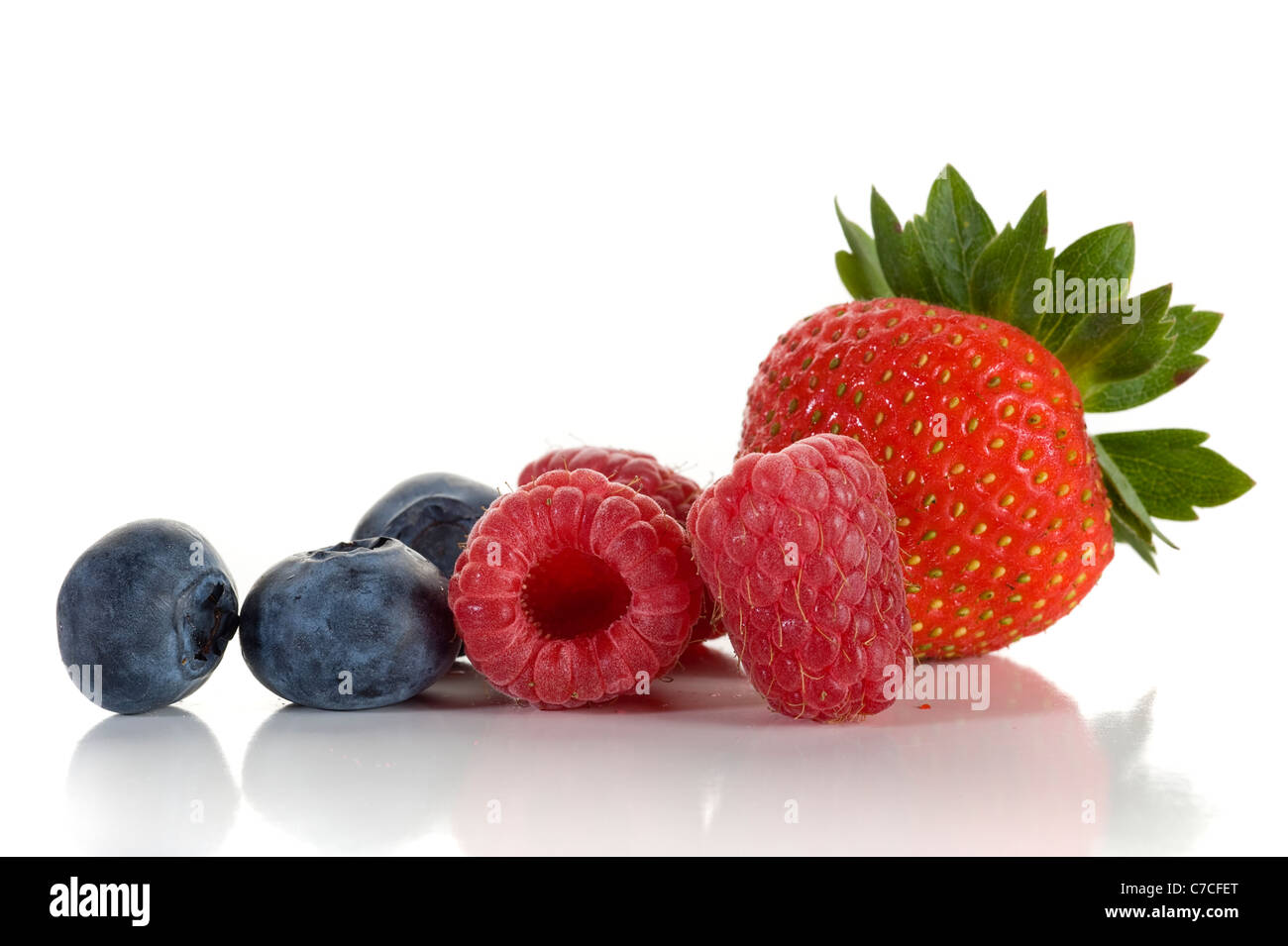 Raspberry strawberry fruit hi-res stock photography and images - Alamy