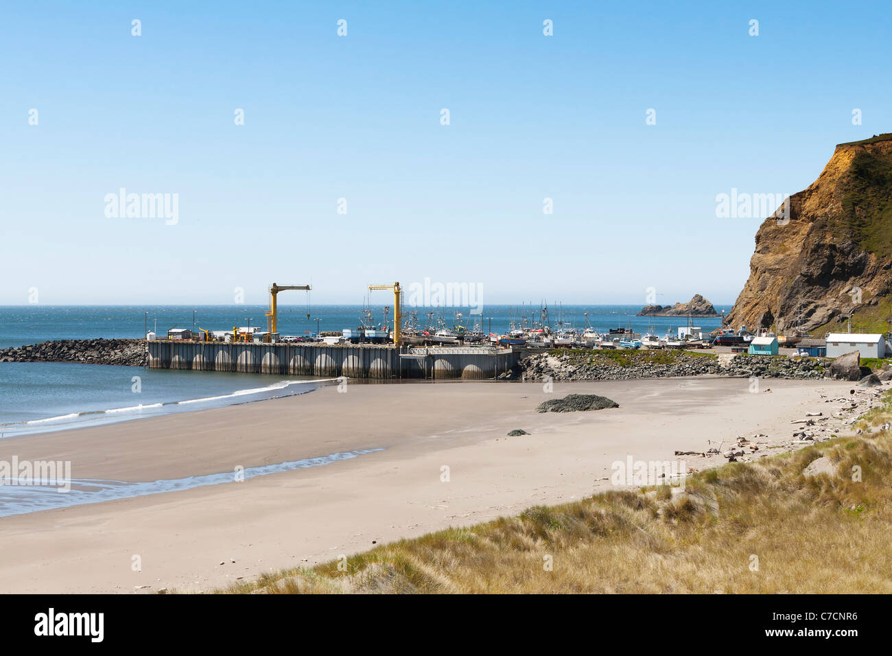 Port orford oregon dock hi-res stock photography and images - Alamy