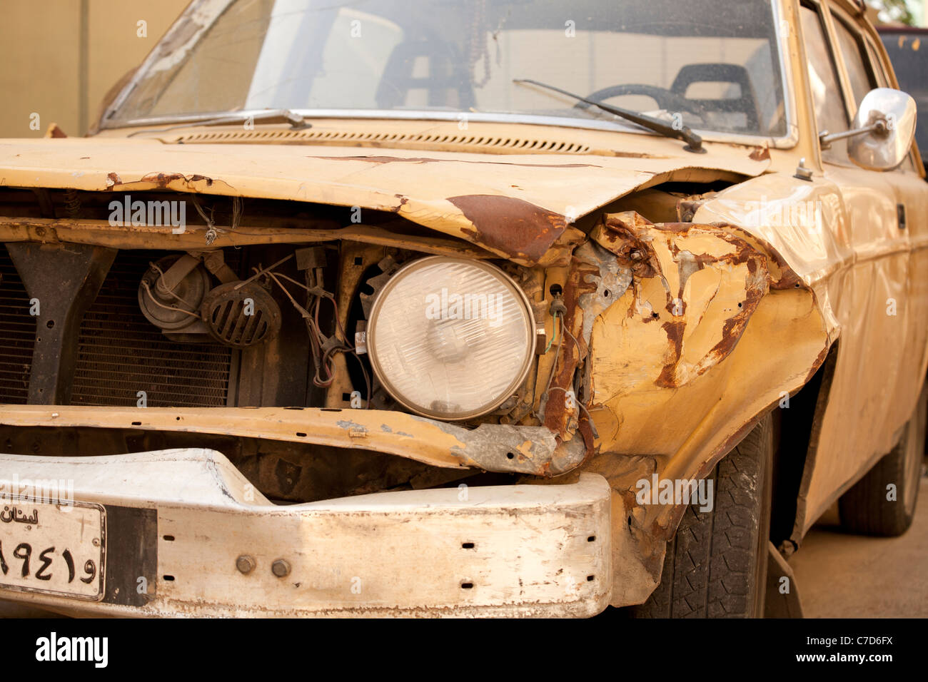 Old, damaged car Stock Photo - Alamy