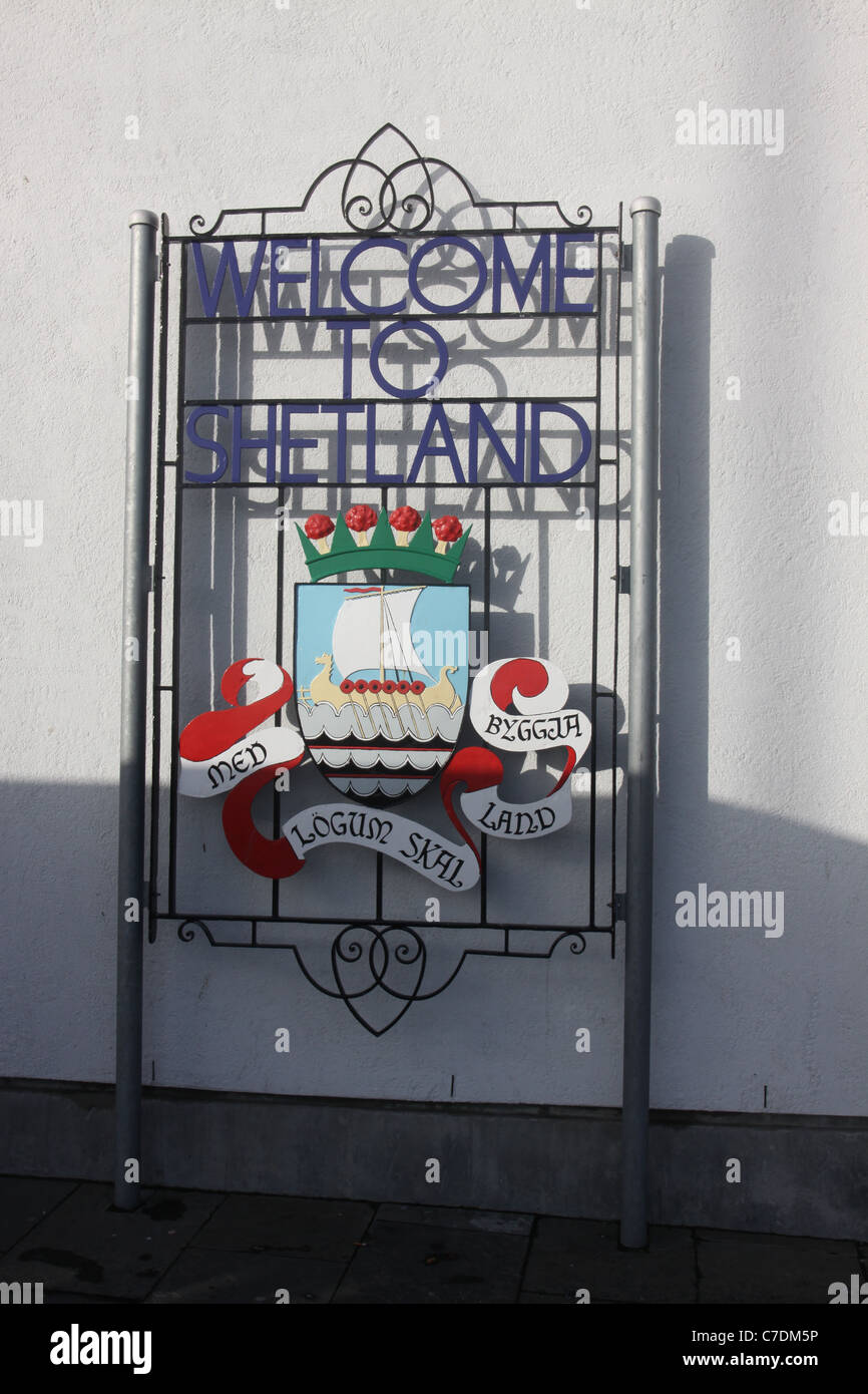 Shetland sign hi-res stock photography and images - Alamy