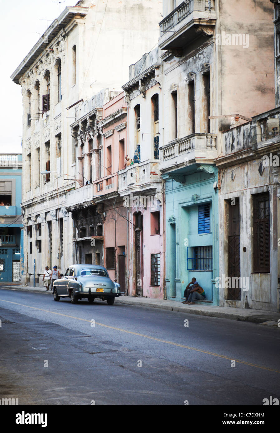 Havana street scene Cuba Stock Photo - Alamy
